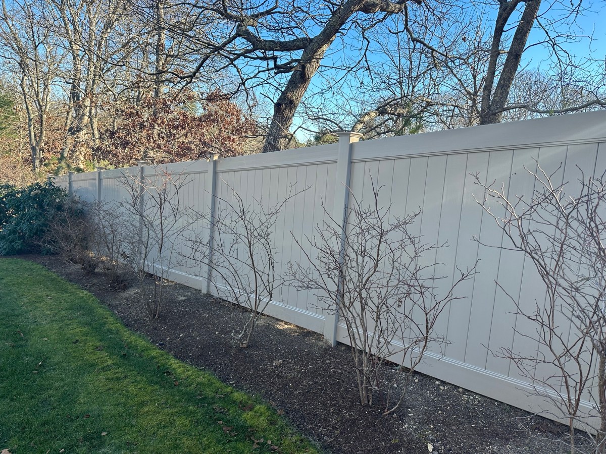 Activeyards Dogwood Haven Clay Privacy Fence in Marstons Mills | ABS ...